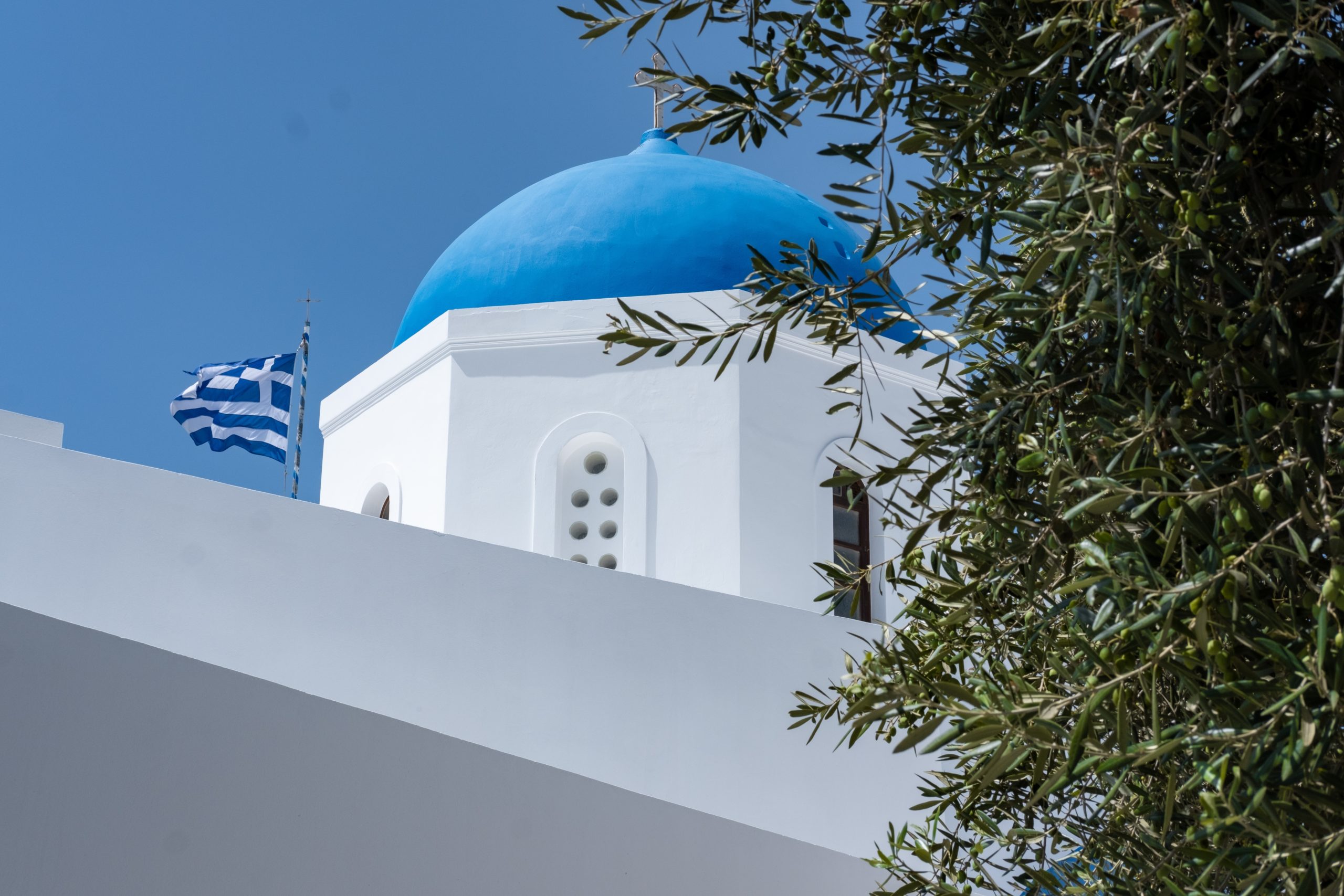 Οι Ιερές Ακολουθίες της Μεγάλης Εβδομάδας και της Αναστάσεως στην ΕΡΤ ...