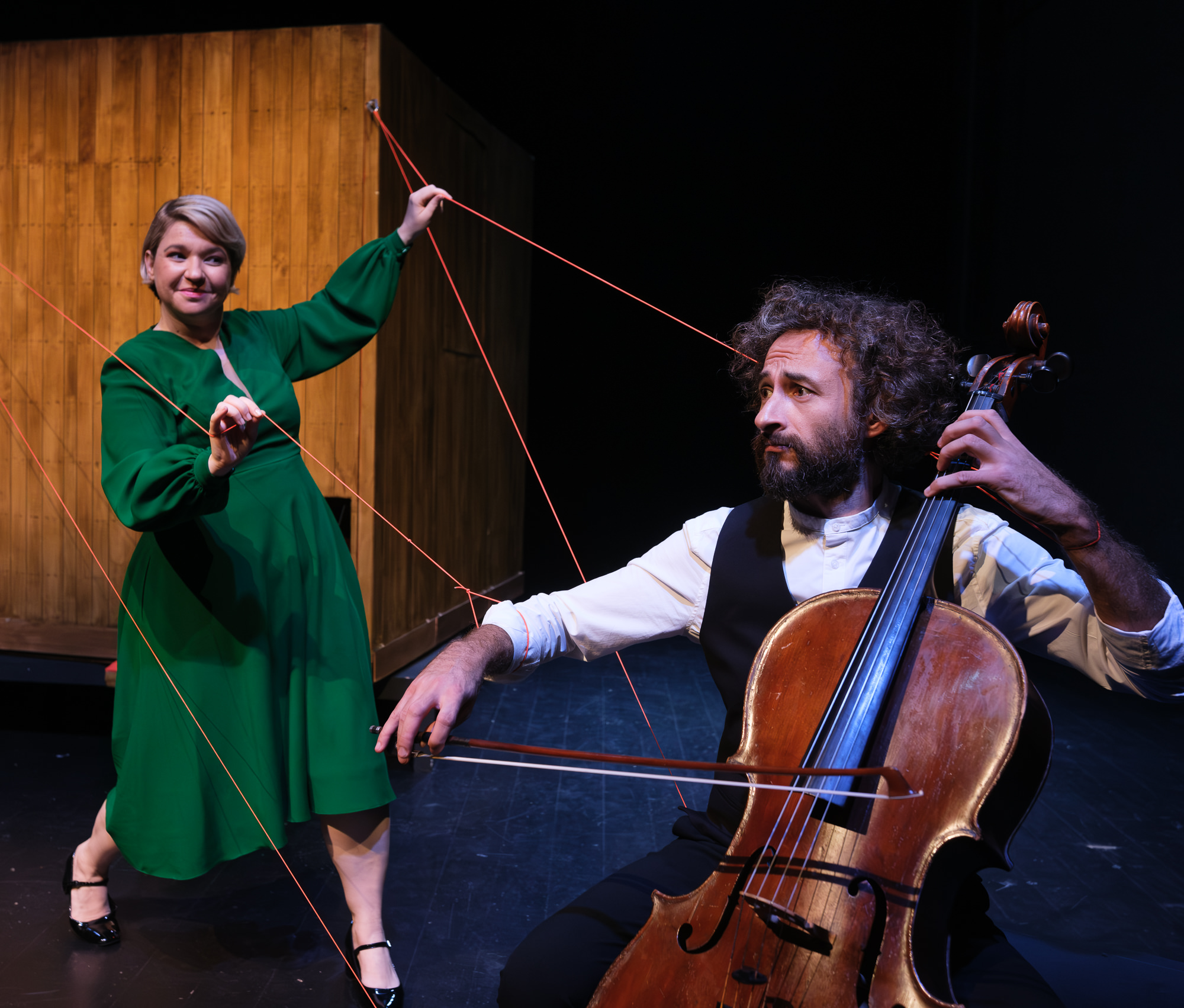 Θέατρο του Νέου Κόσμου: Χριστουγεννιάτικο πρόγραμμα παραστάσεων! - CSR.ERT.GR